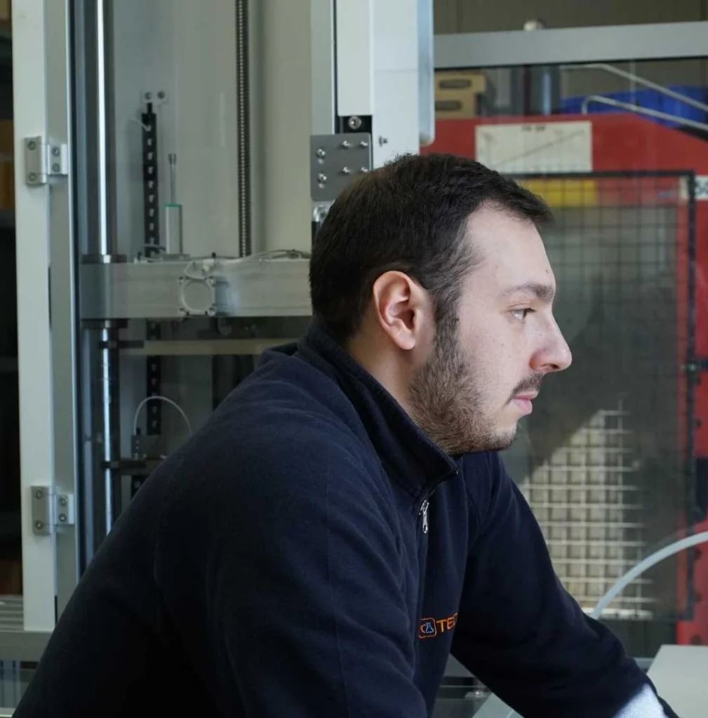 Impact Tests | TEC Eurolab